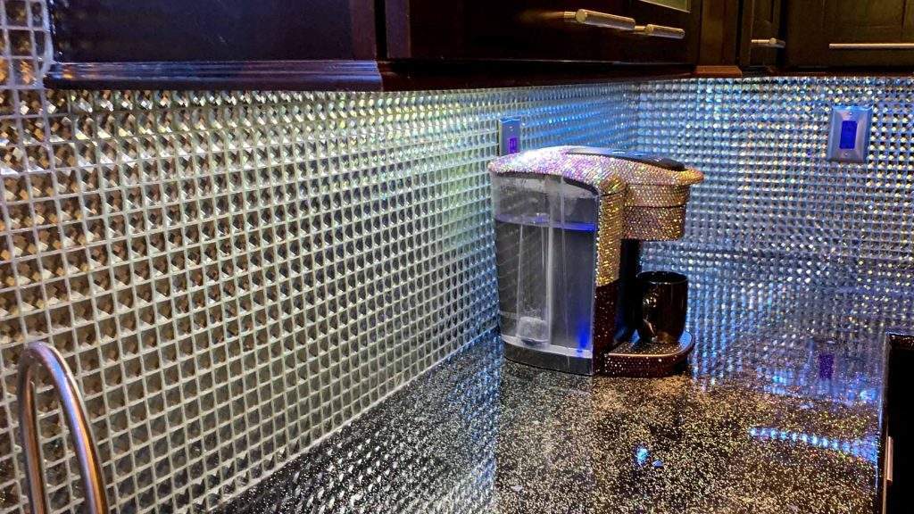 Glitter Kitchen Counters | E2U