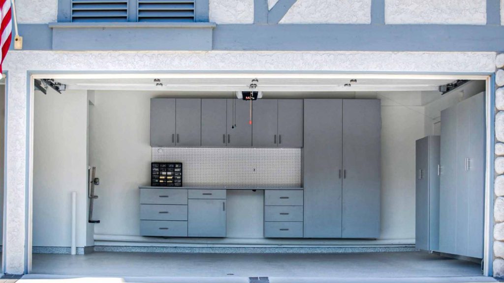 California Grey Garage Blue House | E2U
