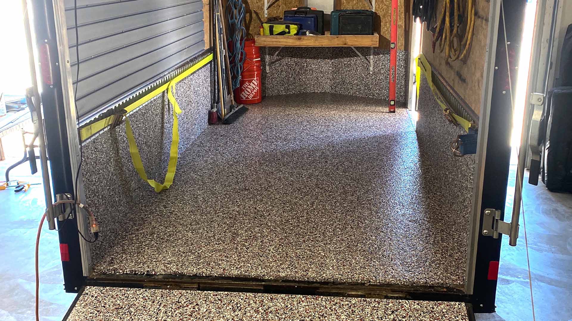 Saddle Tan Trailer | E2U